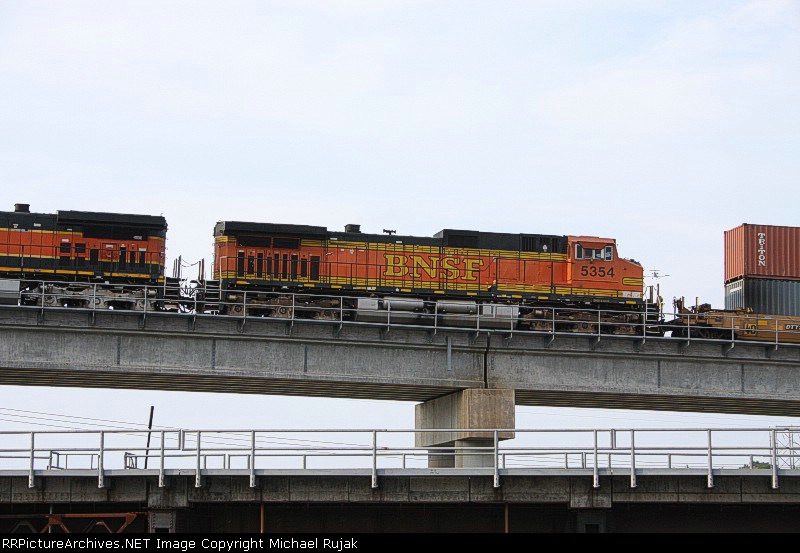 BNSF 5354